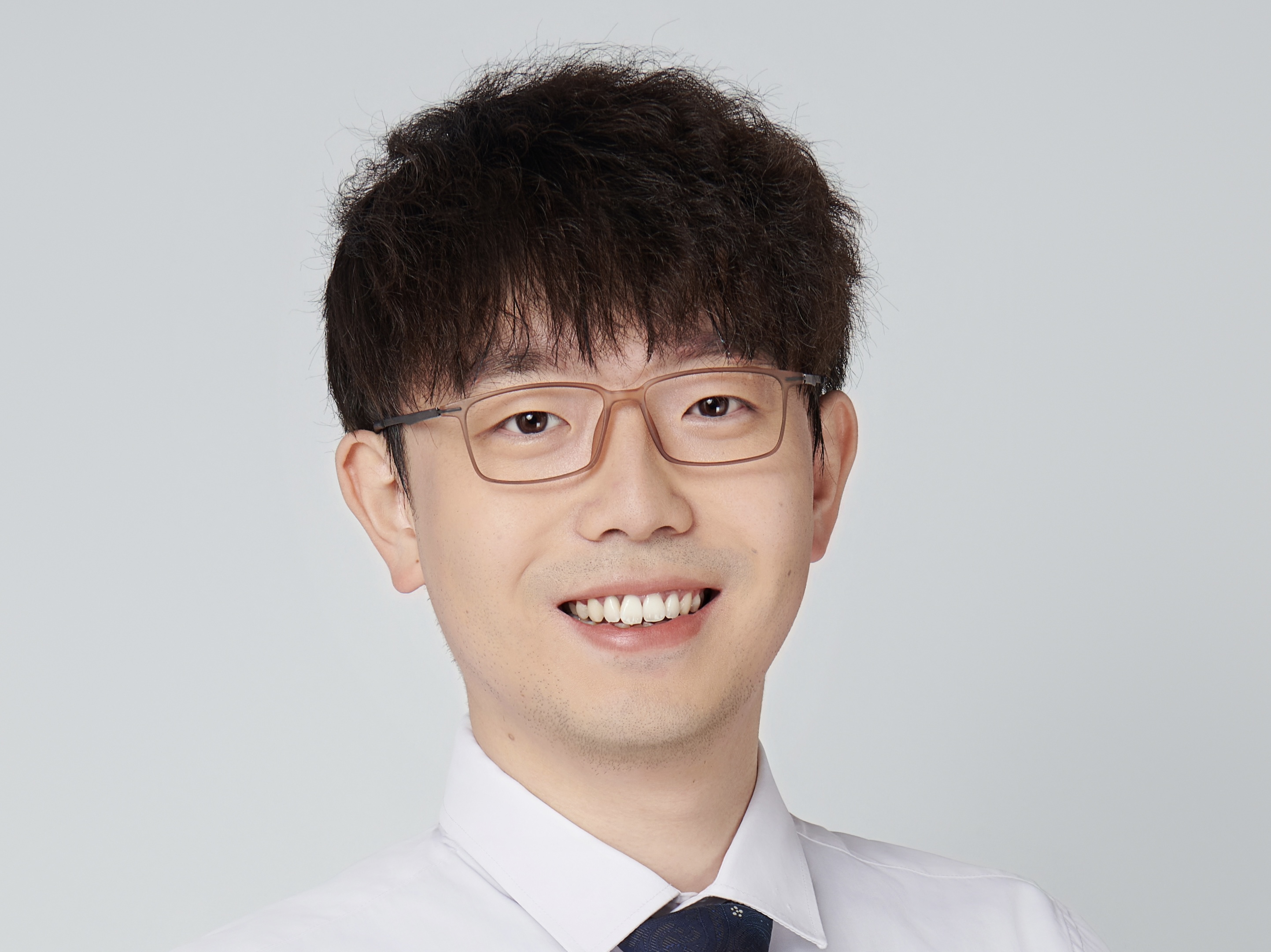 Weimin Zhou | Wyant College of Optical Sciences